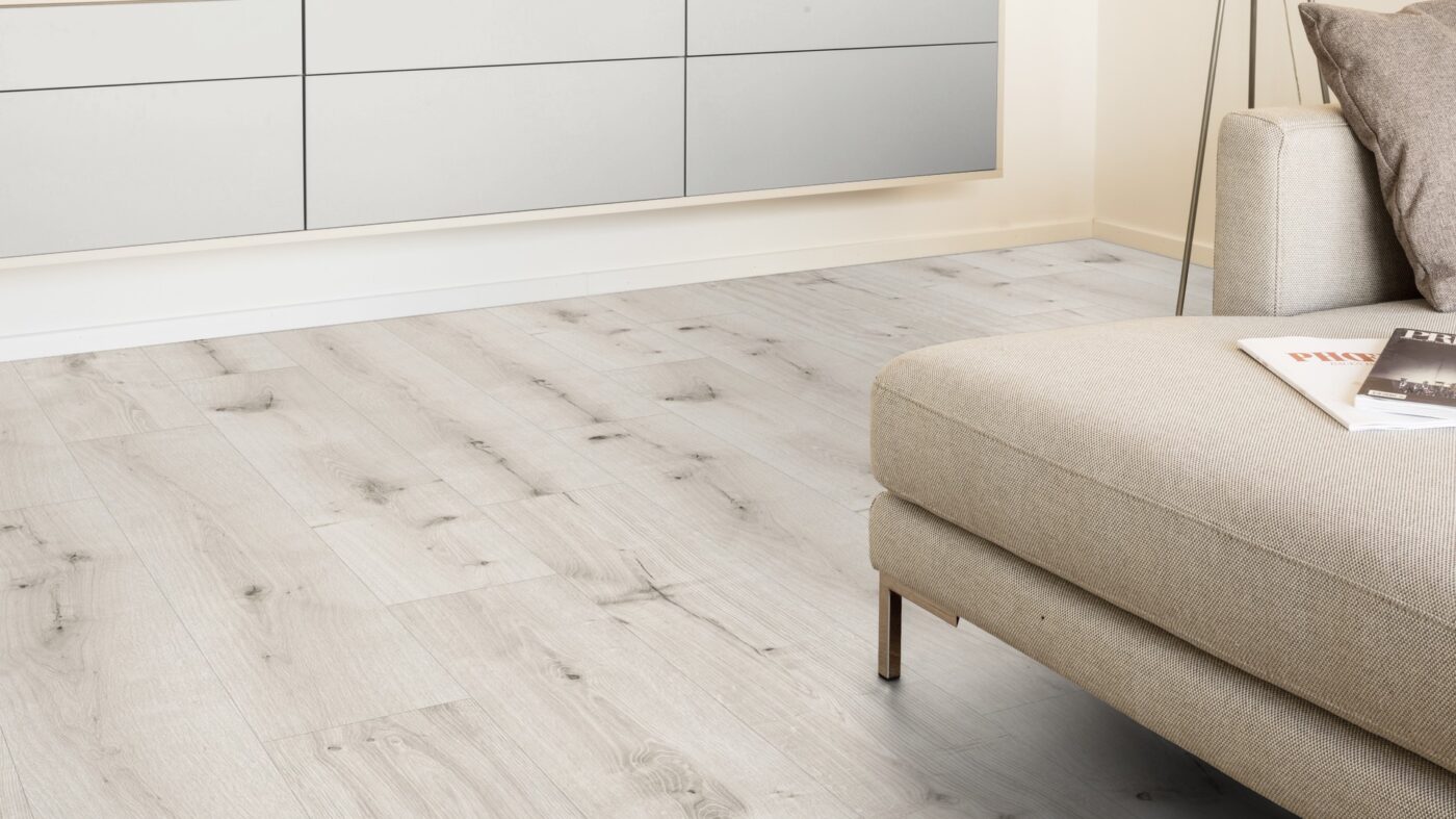 Suelo Vinílico Kaindl Solid Pro Roble Napoli S340 (SPC 6mm)